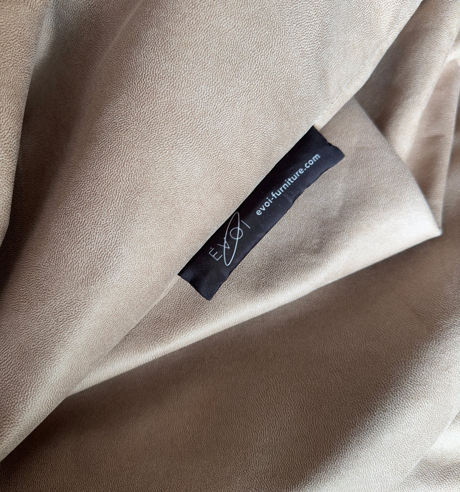 Our story – ÉVOI furniture